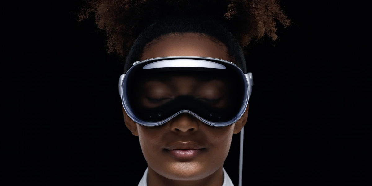Apple sta riconsiderando la strategia per Vision Pro