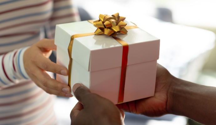 Natale 2025: quali coupon Amazon usare su Trovaprezzi.it
