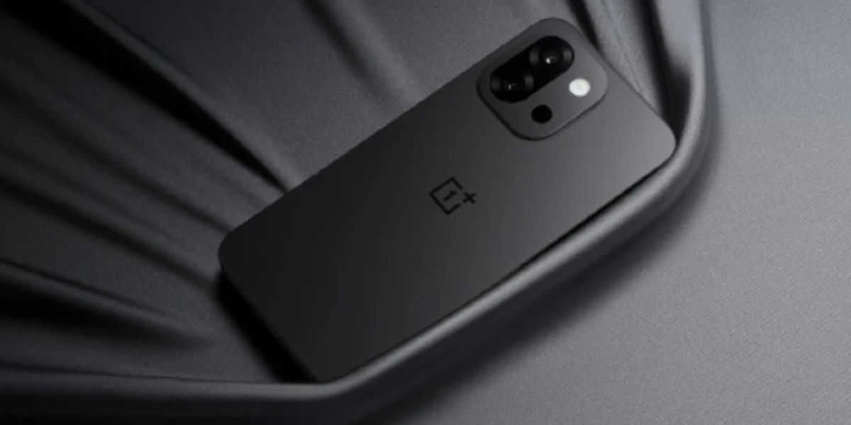 OnePlus 13T: il design ricorda uno smartphone del passato