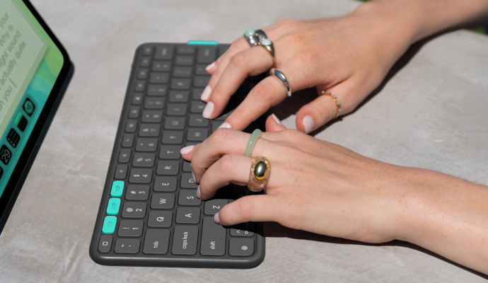 Logitech Flip Folio: la custodia per iPad con tastiera