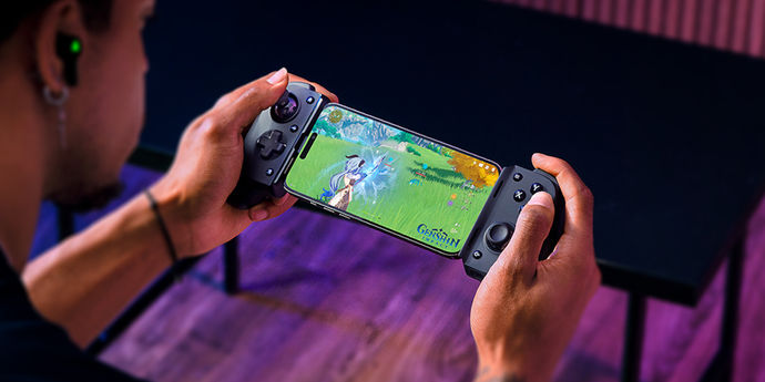 Razer Kishi V3 trasforma smartphone e tablet in una console