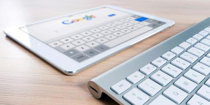 AGCOM chiede aiuto a Google per contrastare la pirateria