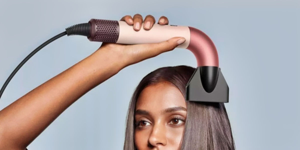 Recensione Dyson Supersonic R: asciugacapelli leggerissimo