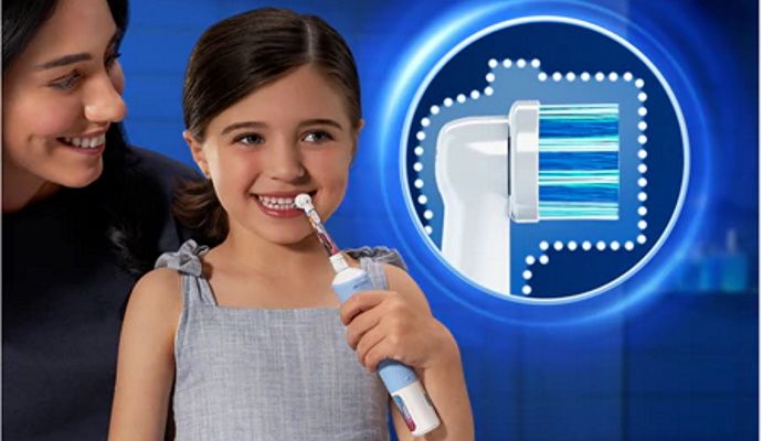 Spazzolino elettrico per bambini: come e quando usarlo?