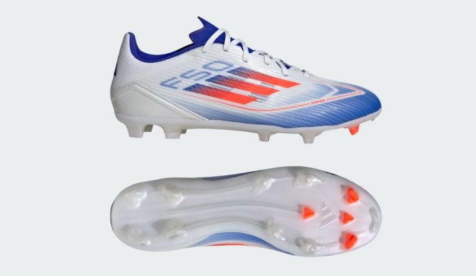 Le 5 migliori scarpe da calcio per campi in erba sintetica