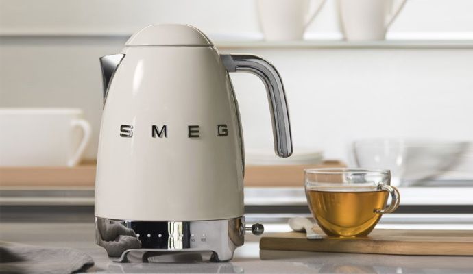 Bollitore Smeg o Alessi: quale scegliere