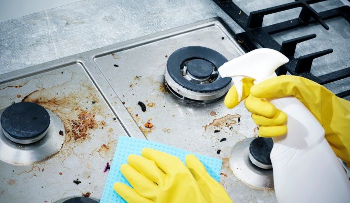 Pulizia e manutenzione dei bruciatori dei fornelli