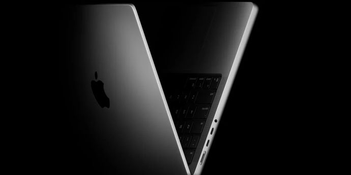 Il primo MacBook OLED sarà pronto prima del previsto?