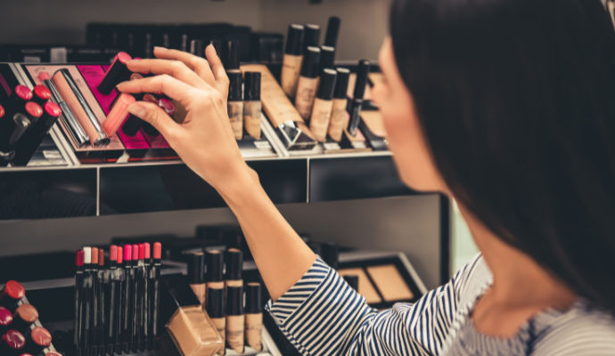 Troppo trucco rovina la pelle? Con i prodotti giusti non succede