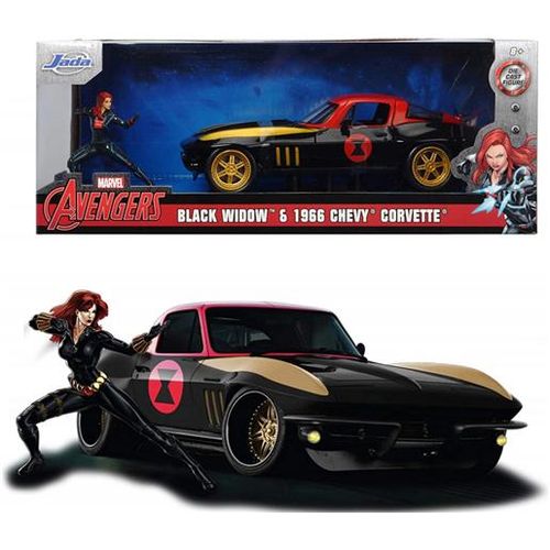Jade Marvel Black Widow and 1966 Chevy Corvette | Confronta prezzi ...